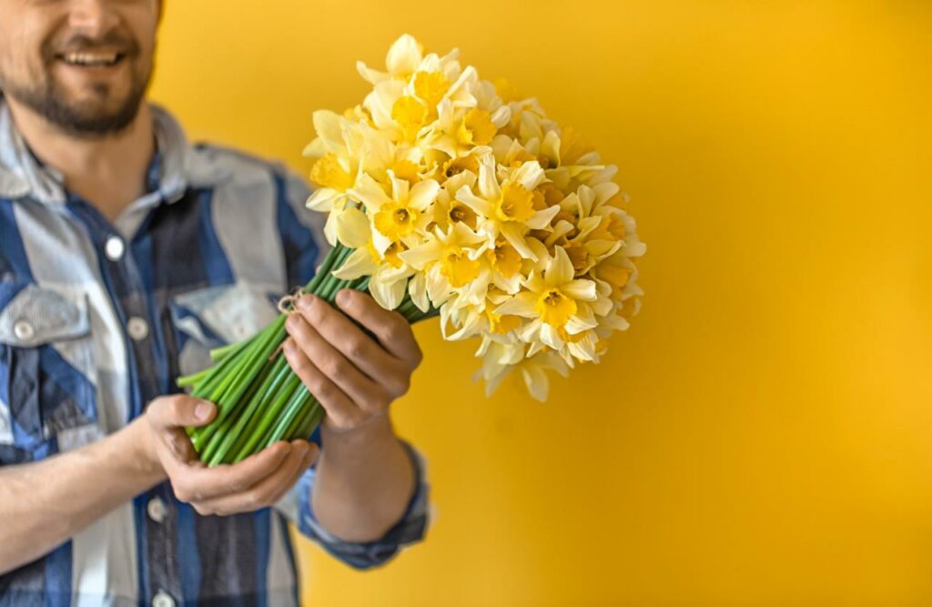 Flowers and Their Colors: How They Convey Emotions - Complete Wellbeing